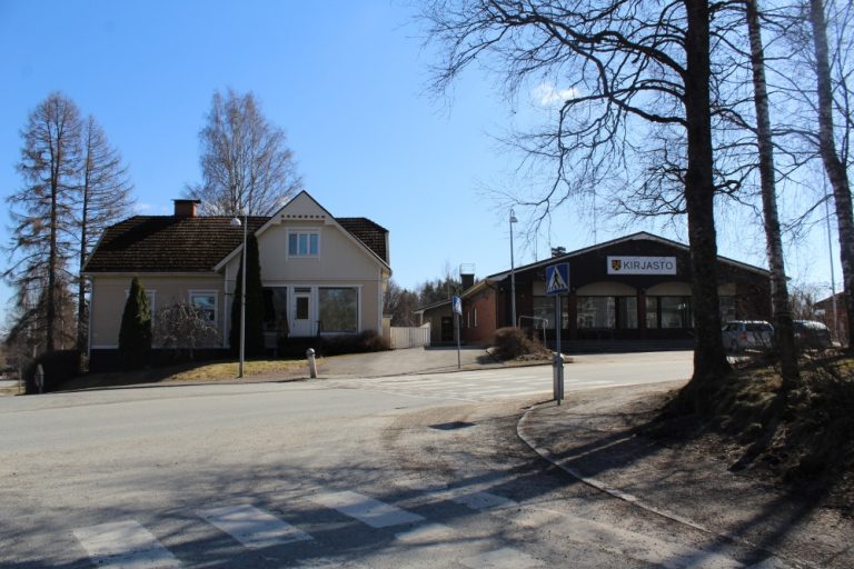 Tuulos huhtikuussa 2018 | Suomen kuntia kiertämässä